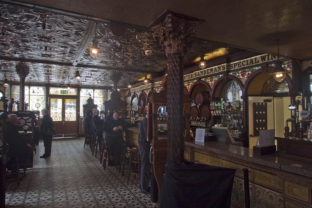 The Crown Bar, Belfast – bontaks travels